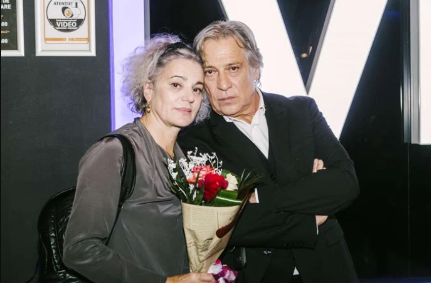 Actorii români Maia Morgenstern și Marius Bodochi după spectacolul ...